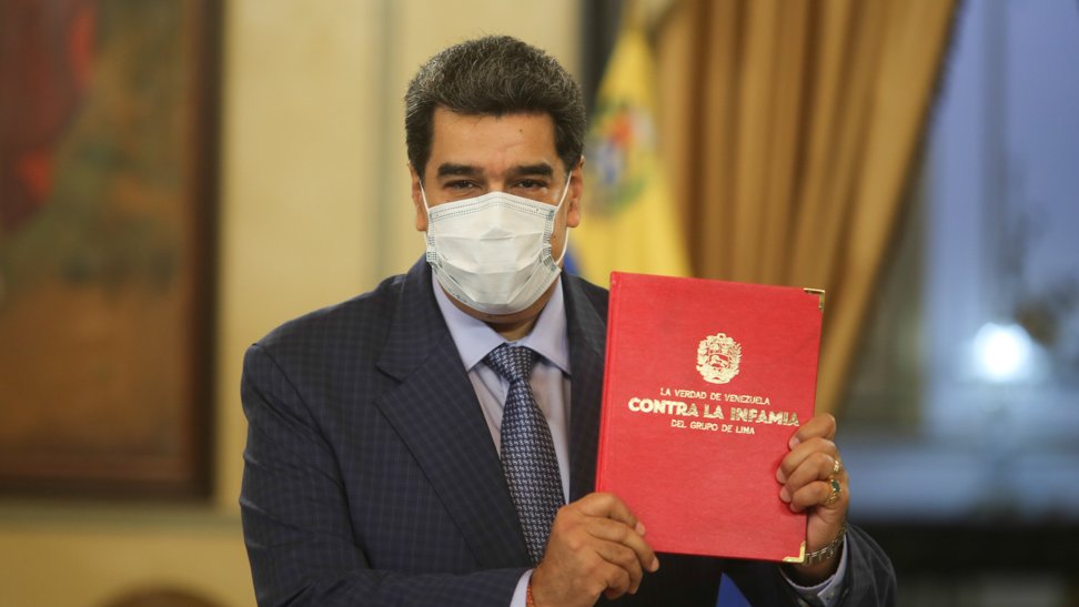 Poder Moral entrega a Maduro informe “La verdad de Venezuela” sobre los ...