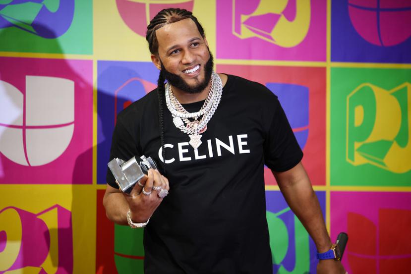 El Alfa “El Jefe” gana en Premios Juventud como mejor “Artista ...